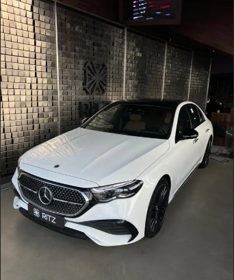 Mercedes-Benz E200 2024